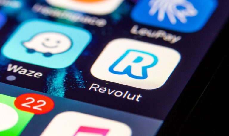 Revolut Is Building a Valuation Staircase to a $150 -here is the blueprint