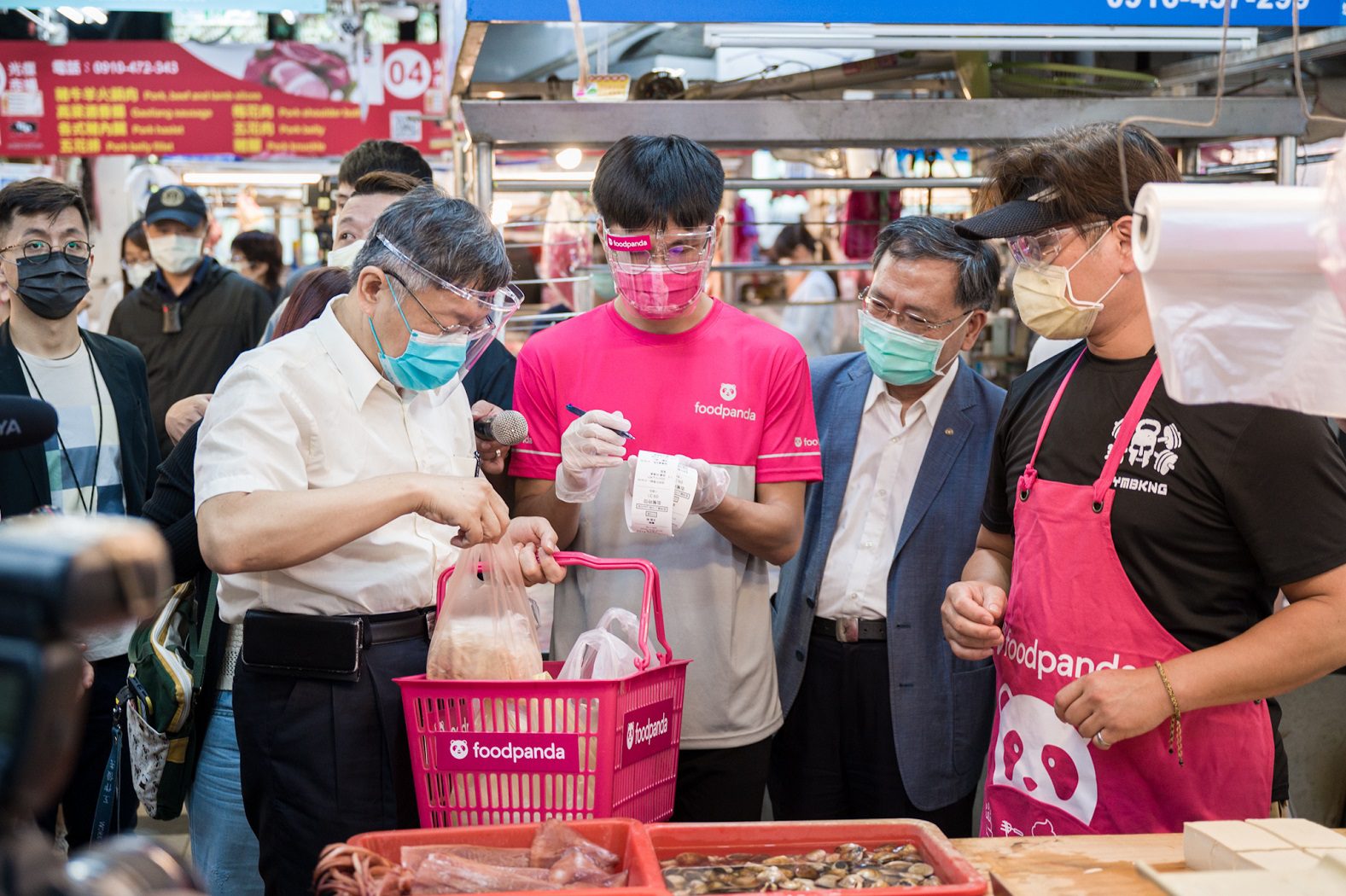 foodpanda, Asia's largest delivery platform, helps 30,000 new retailers ...