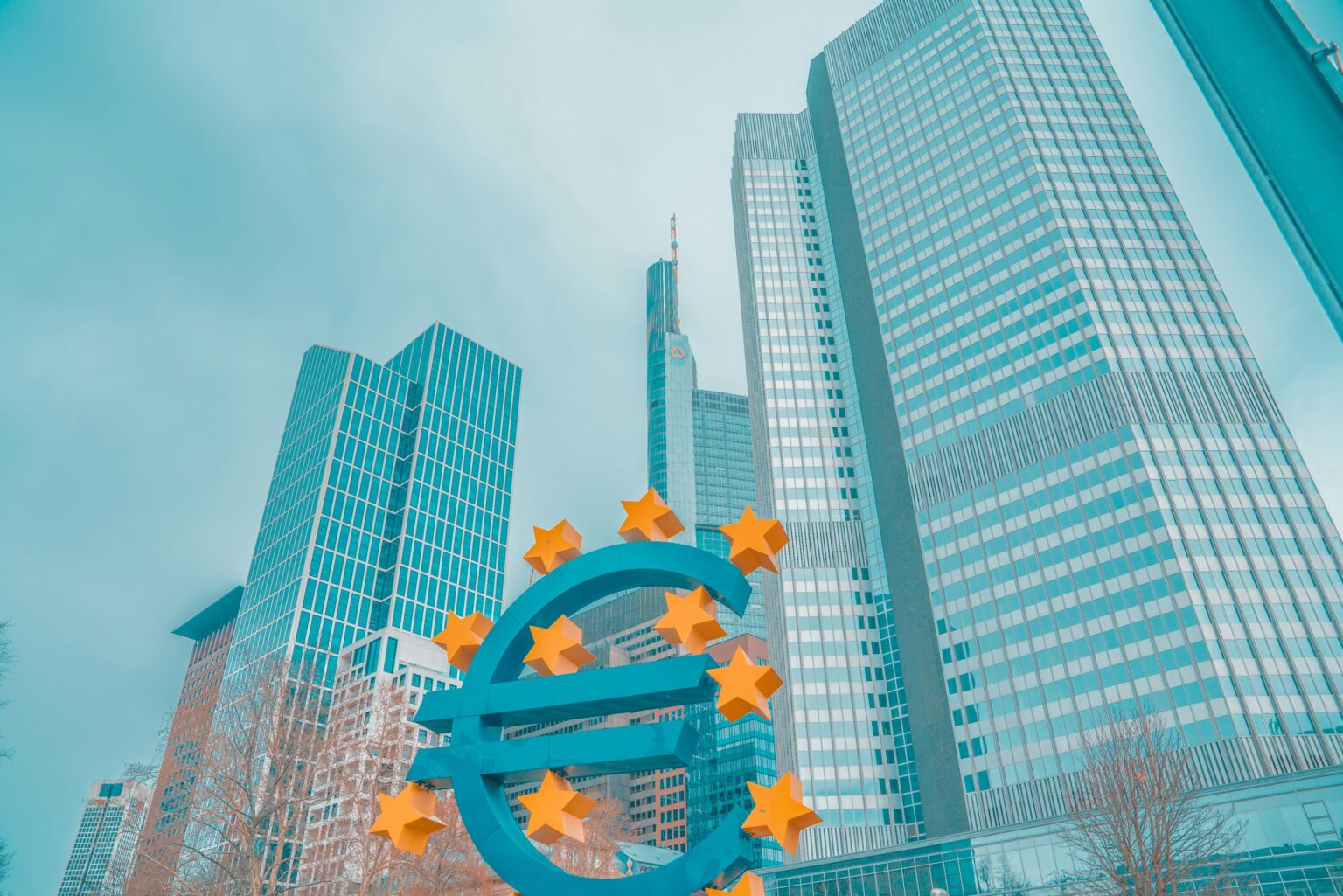 CESEE Banks Outpace Eurozone as Global Lenders Expand